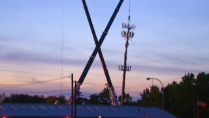 Fire-Damaged Cell Phone Tower Taken Down – NBC10 Philadelphia