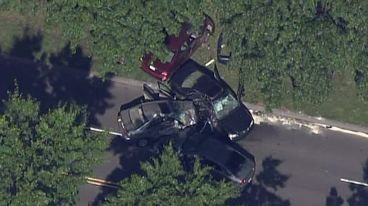 4 Hurt in Multi-Car Crash on MLK Drive – NBC10 Philadelphia