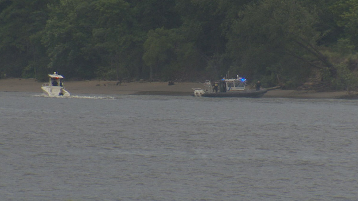 Man Drowns While Trying To Swim Across Delaware River Officials