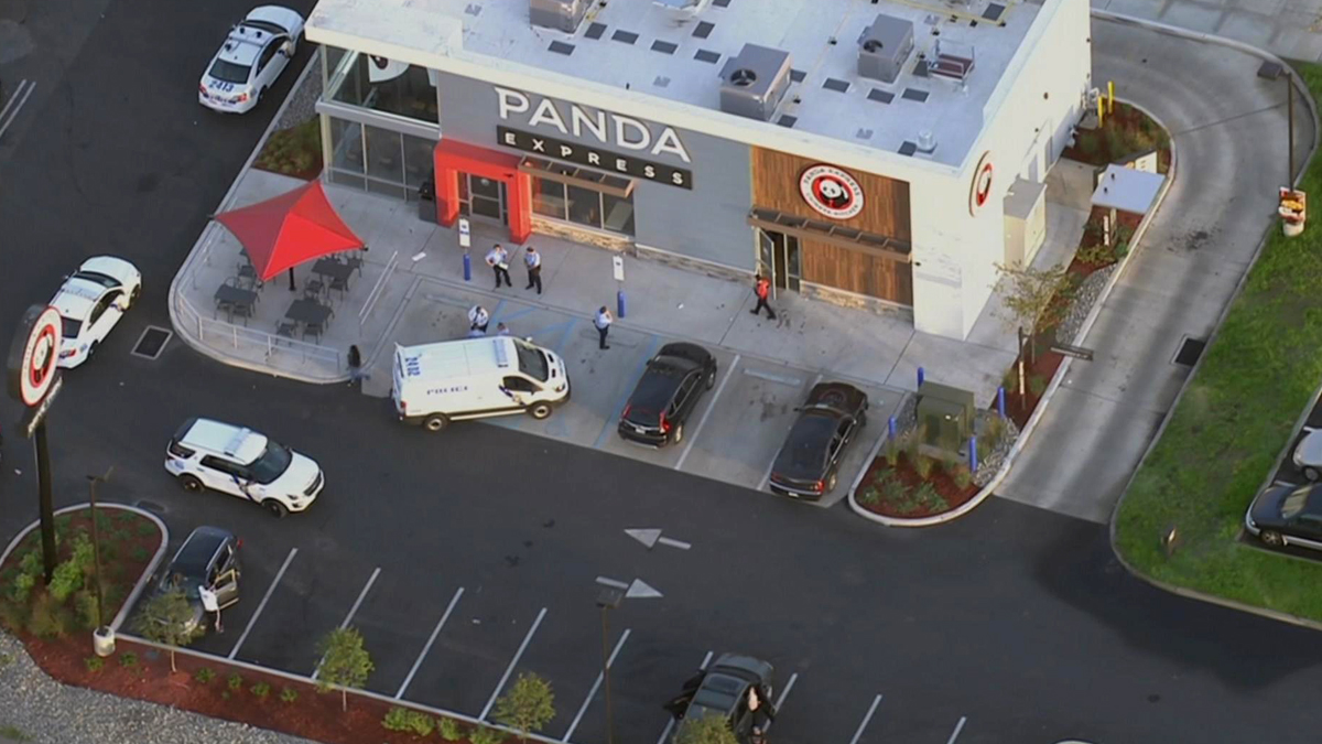 2 People Stab Each Other During Fight Inside Port Richmond Panda ...