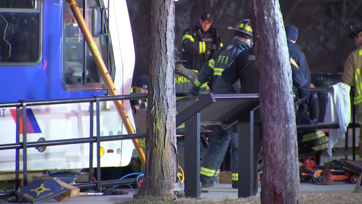 Woman Stuck Under NJ Transit Train – NBC10 Philadelphia