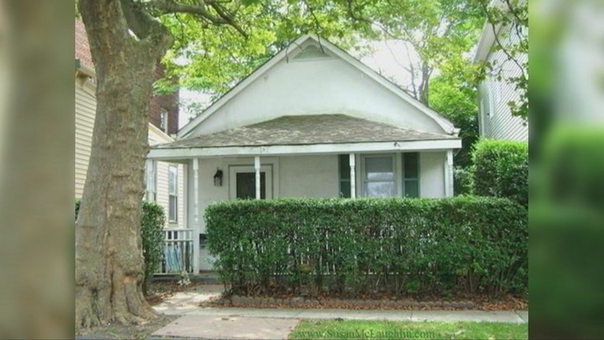 Bruce Springsteen’s Childhood Home in New Jersey Sold – NBC10 Philadelphia