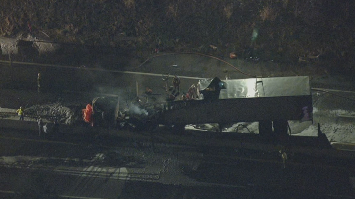 Person Dies In Tractor Trailer Crash On Pennsylvania Turnpike Nbc10