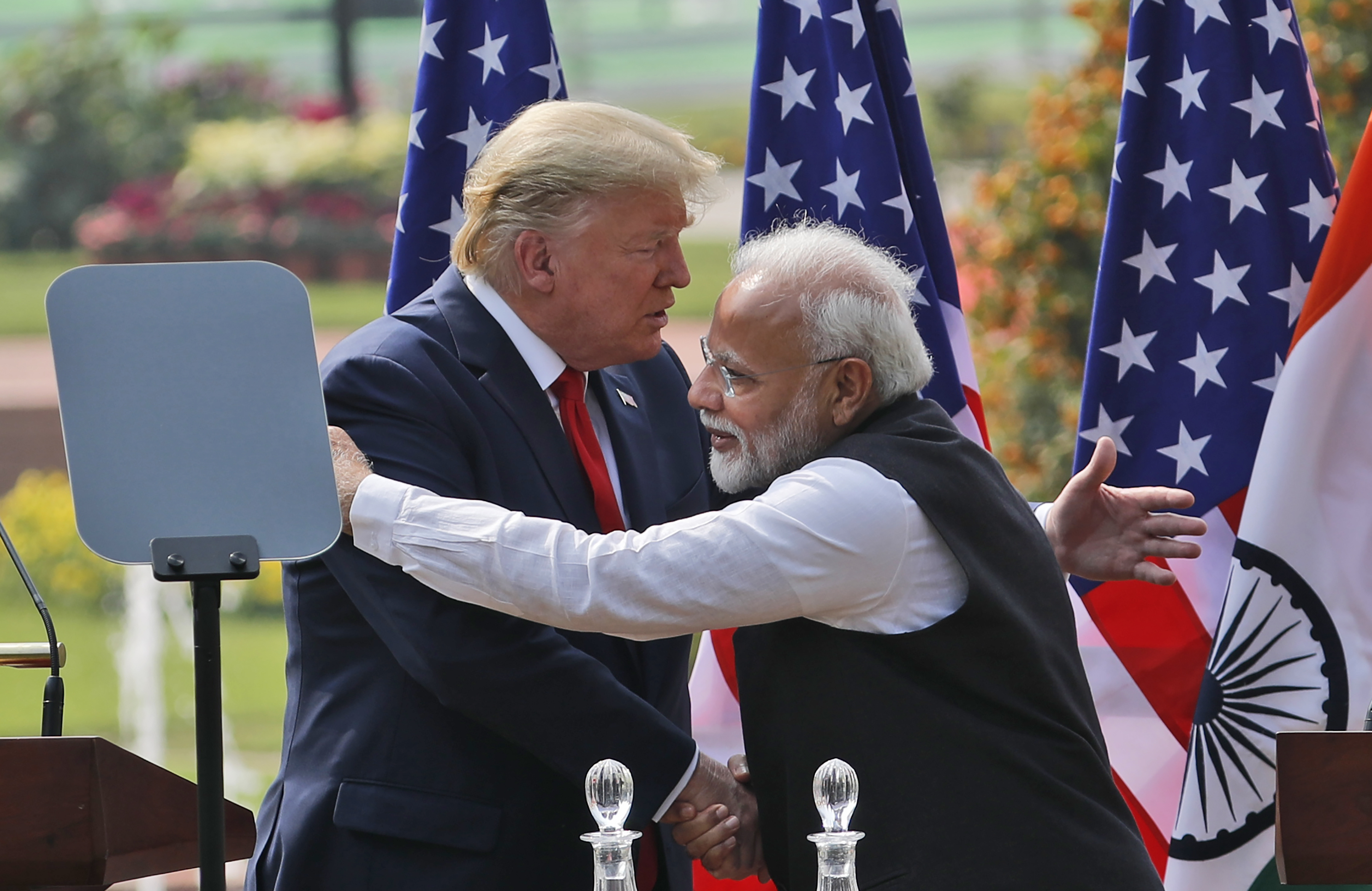 Trump Defends Modi, Refuses to Weigh in on Citizenship Law – NBC10 ...