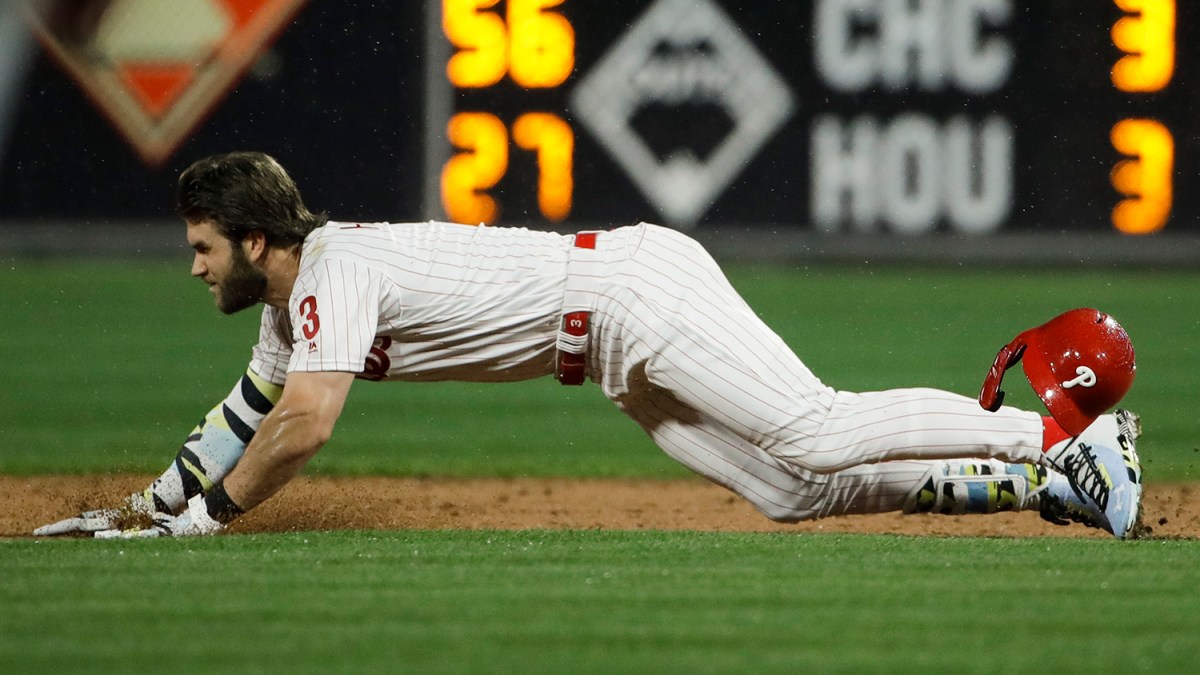 Hustling Bryce Harper Makes Mom and Dad – and the Fans – Happy With a ...