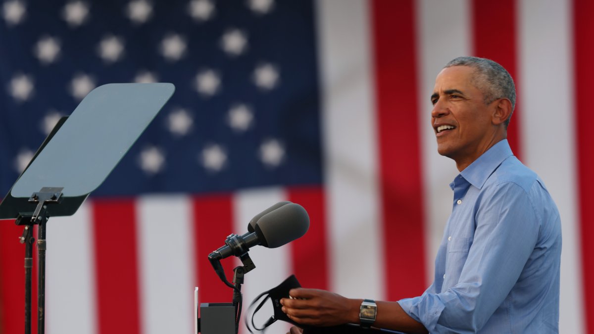 Former President Obama to Host Drive-In Rally in Philadelphia in Bid to ...