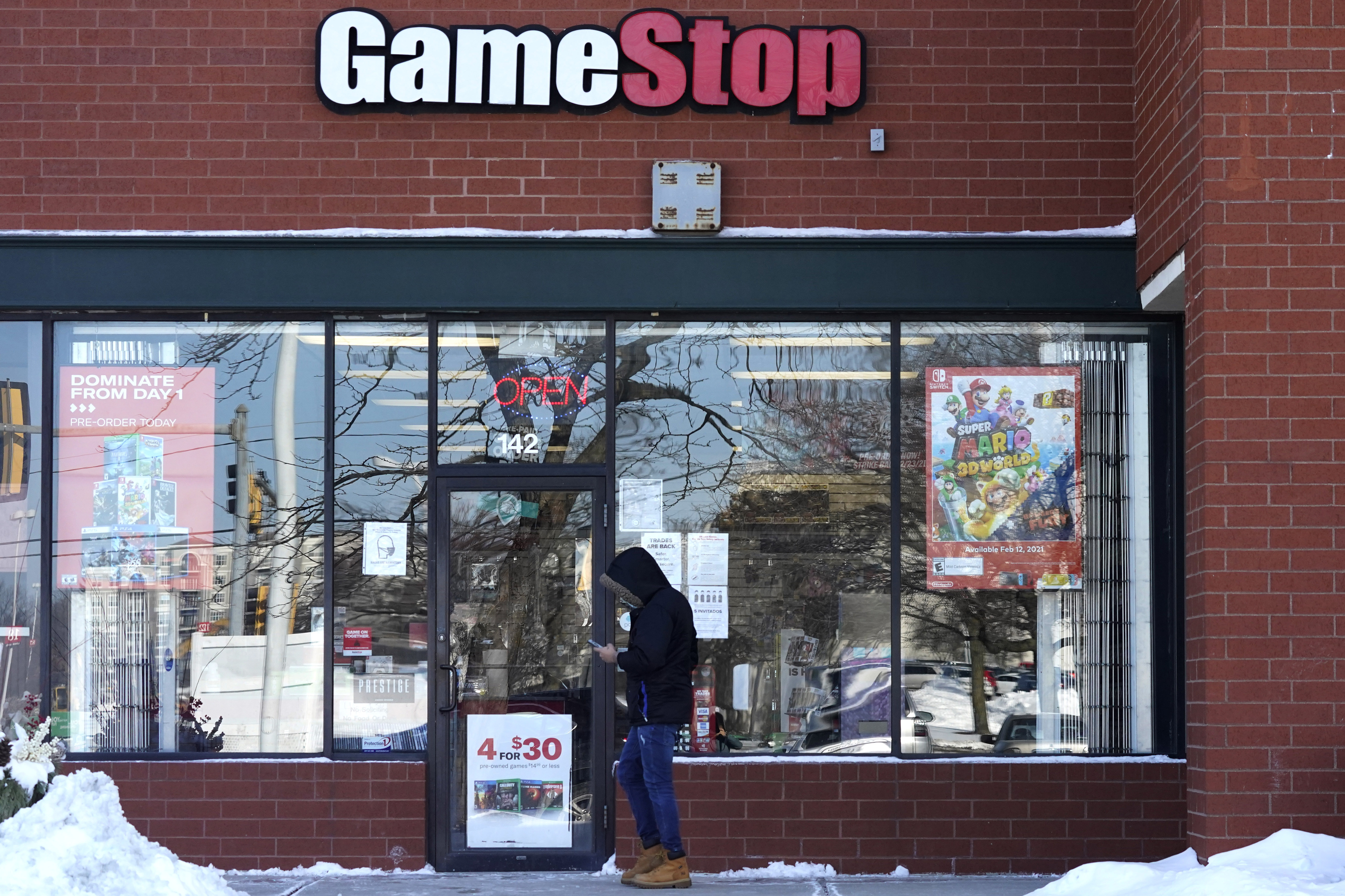 EXPLAINER: Why GameStop’s Stock Surge Is Shaking Wall Street – NBC10 ...