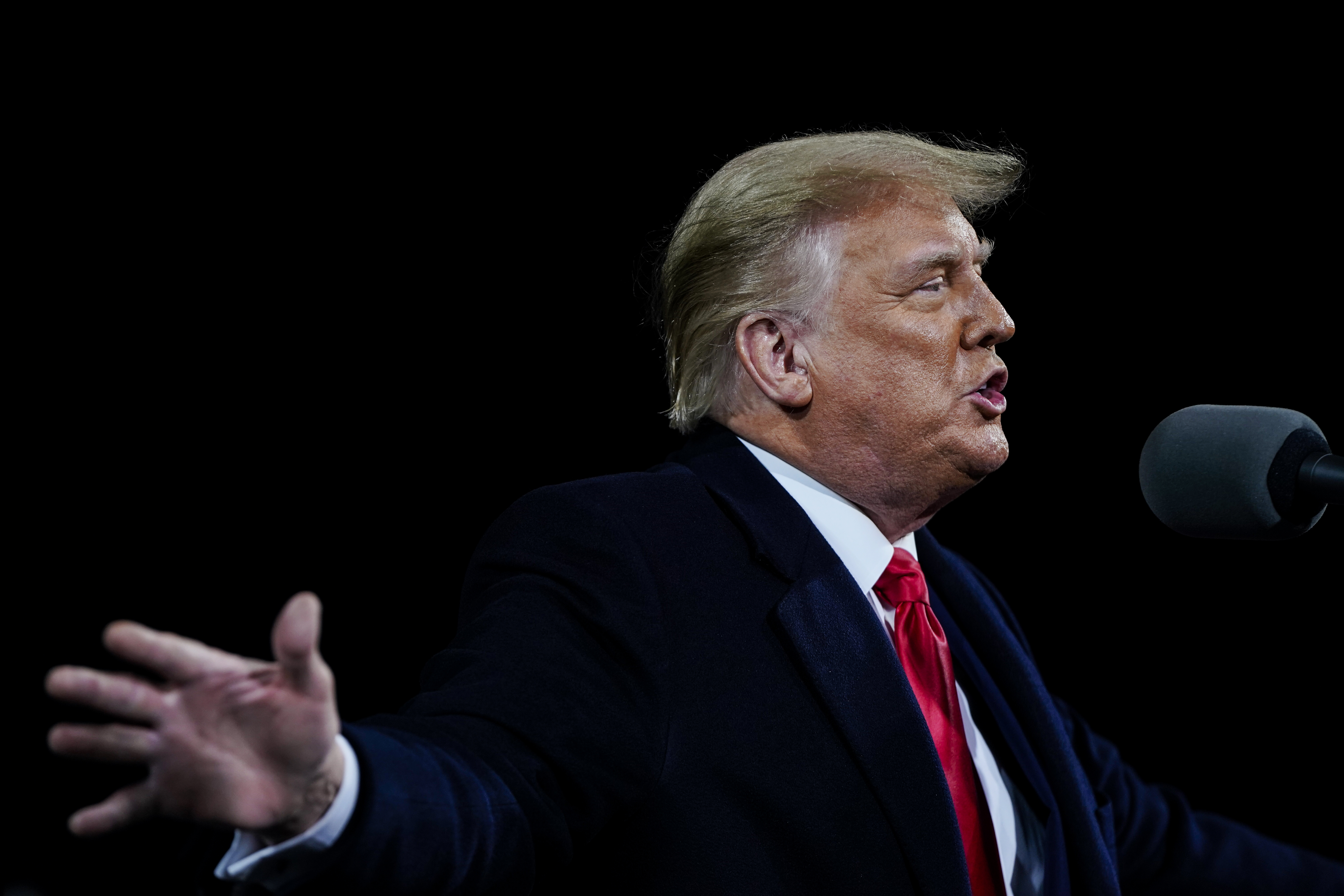 Trump, in Recorded Call, Pressures Georgia Sec. of State to ‘Find’ Him ...