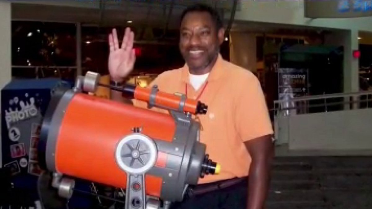 Philly Native and Chief Astronomer at the Franklin Institute Shares His ...