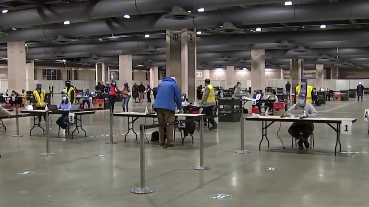 FEMA COVID Vaccine Site at the Pennsylvania Convention Center Extends ...