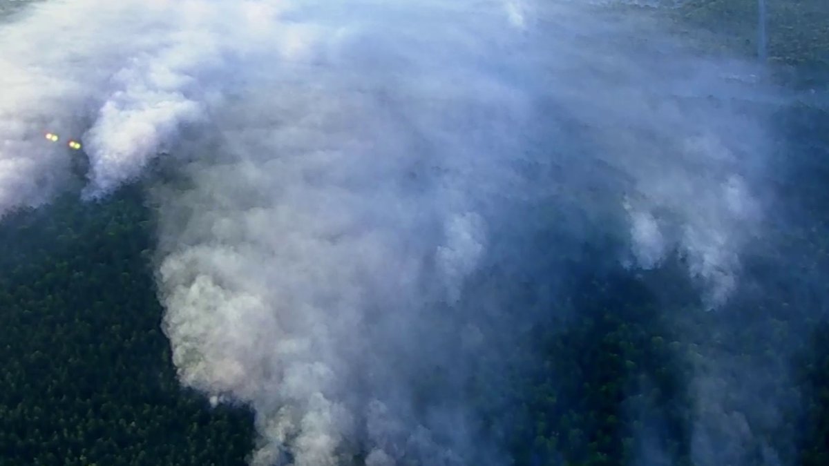 Thick Smoke Pours From Nj Wildfire Nbc10 Philadelphia