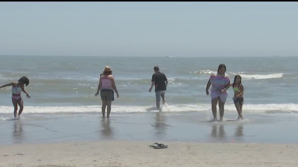 Lifeguards Officially on Duty at Atlantic City Beaches – NBC10 Philadelphia