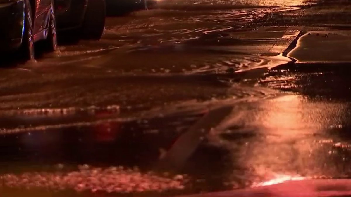Water Main Break Floods Philadelphia Streets – NBC10 Philadelphia