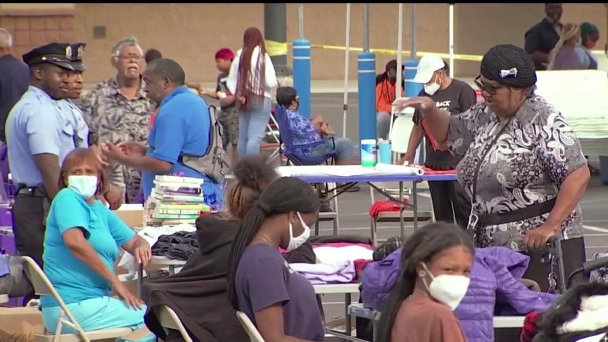 Philly Police and Neighborhoods Come Together for National Night Out ...