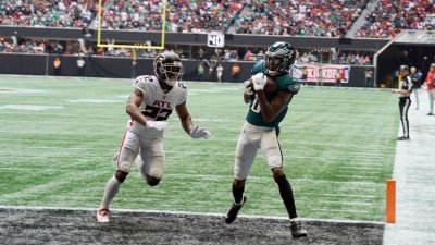 Photos of Eagles Linemen Tailgating Naked in ESPN’s Body Issue Will ...