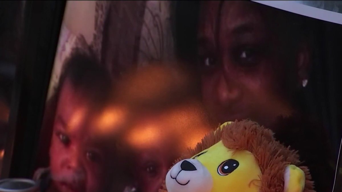 Vigil Held For Mother Shot And Killed While Walking Sons Nbc10