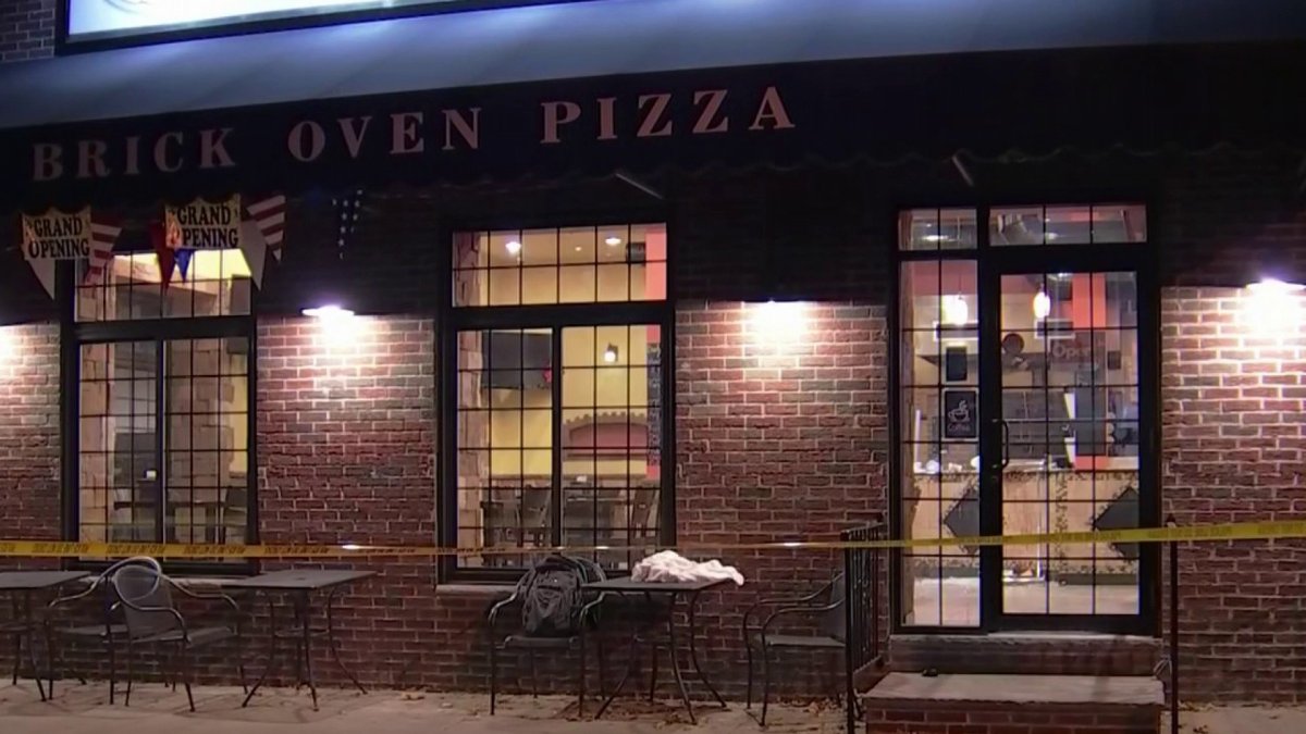Robbery Suspect Shot Inside Philly Pizza Shop – NBC10 Philadelphia