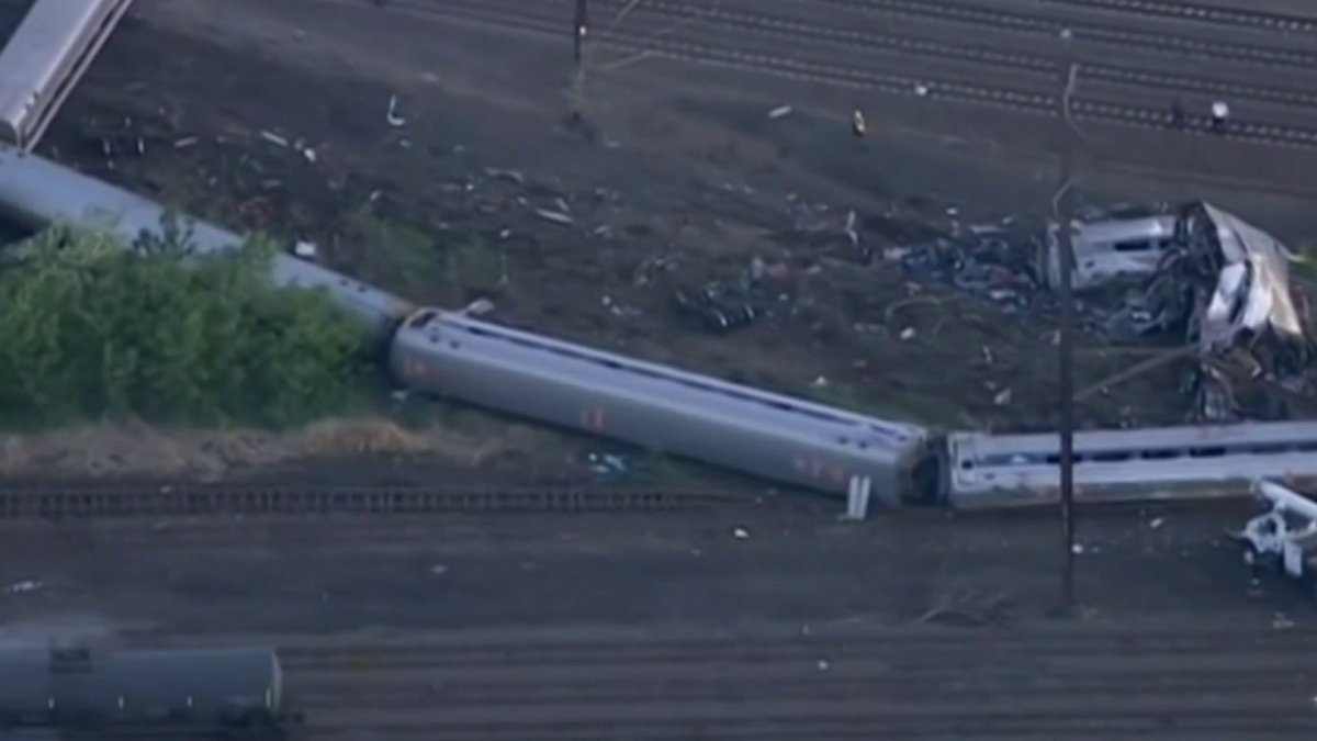 SEPTA Engineer Takes Stand During Amtrak Train Derailment Trial – NBC10 ...