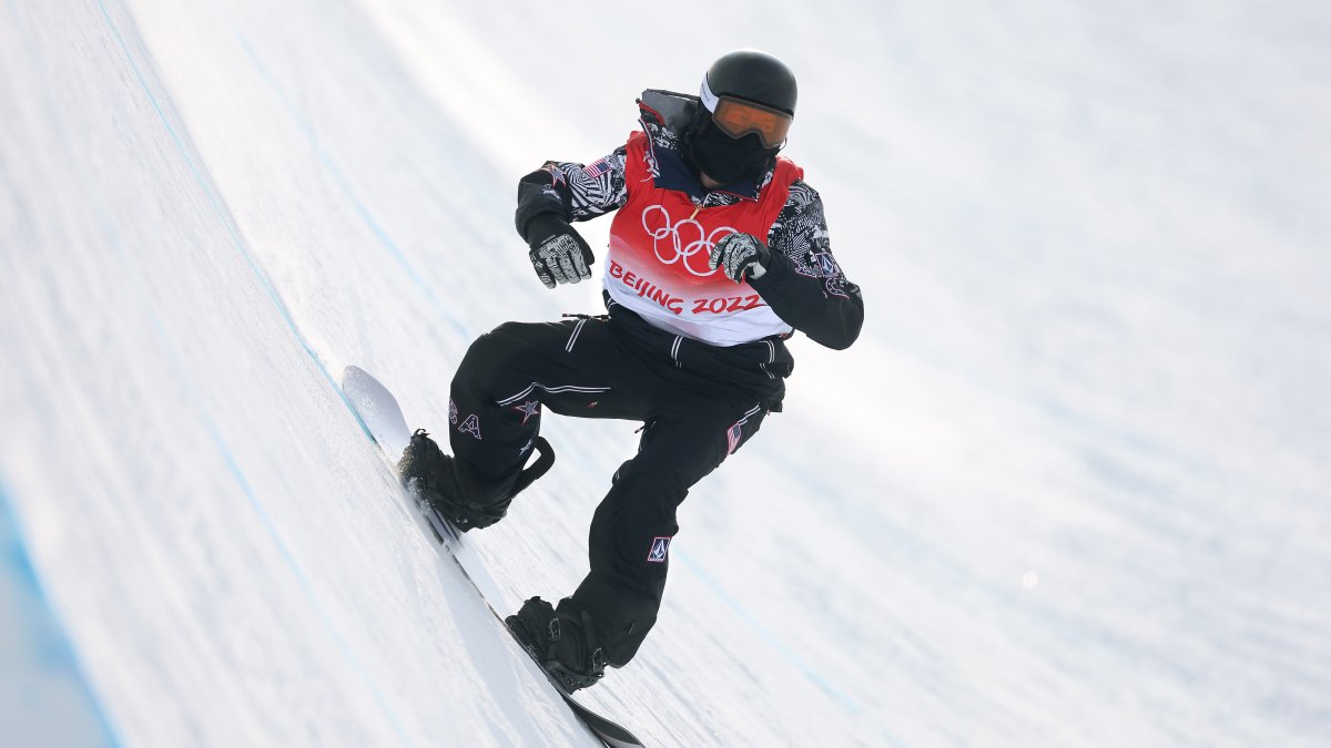 Shaun White Gets 72.00 in First Run of Olympic Halfpipe Final – NBC10 ...