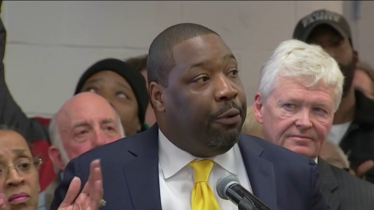 Opening Statements Begin in Federal Corruption Trial of City Councilman ...