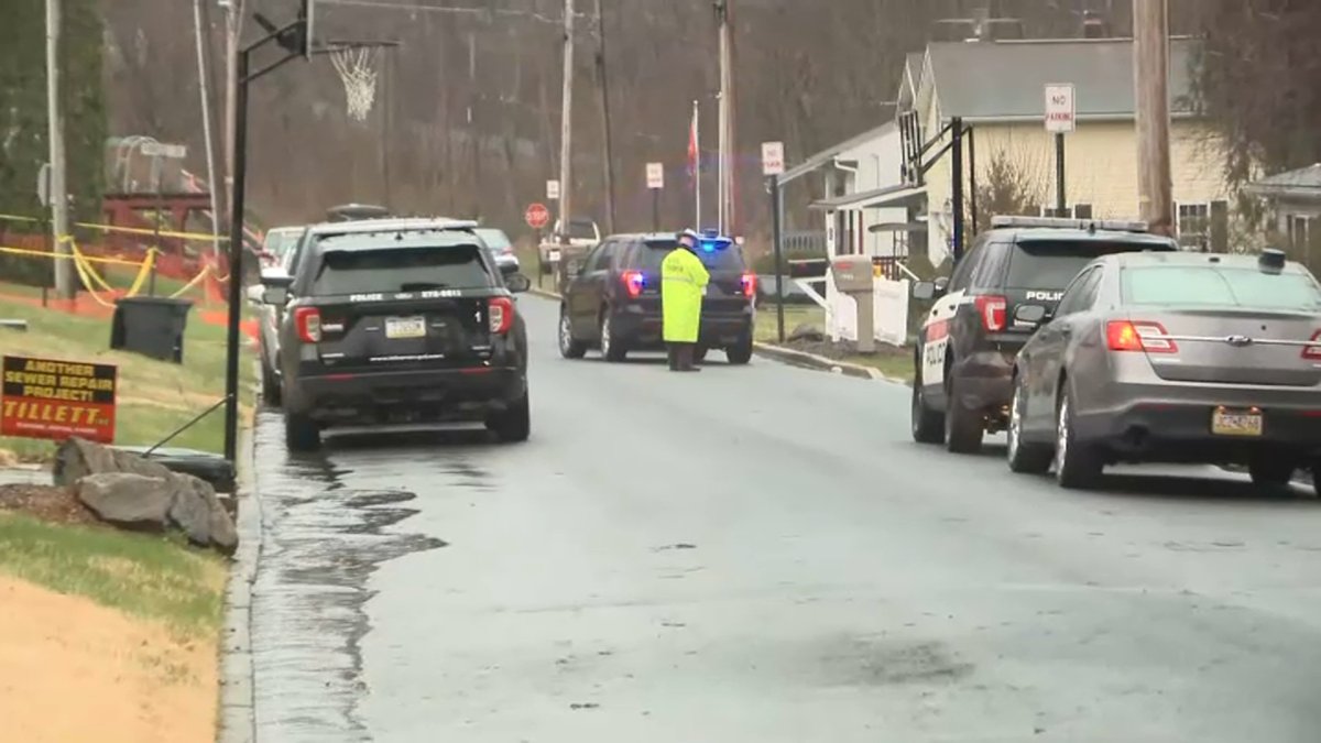 Gunman Kills Police Lt. William Lebo, Hurts 2 in Lebanon, Pennsylvania ...