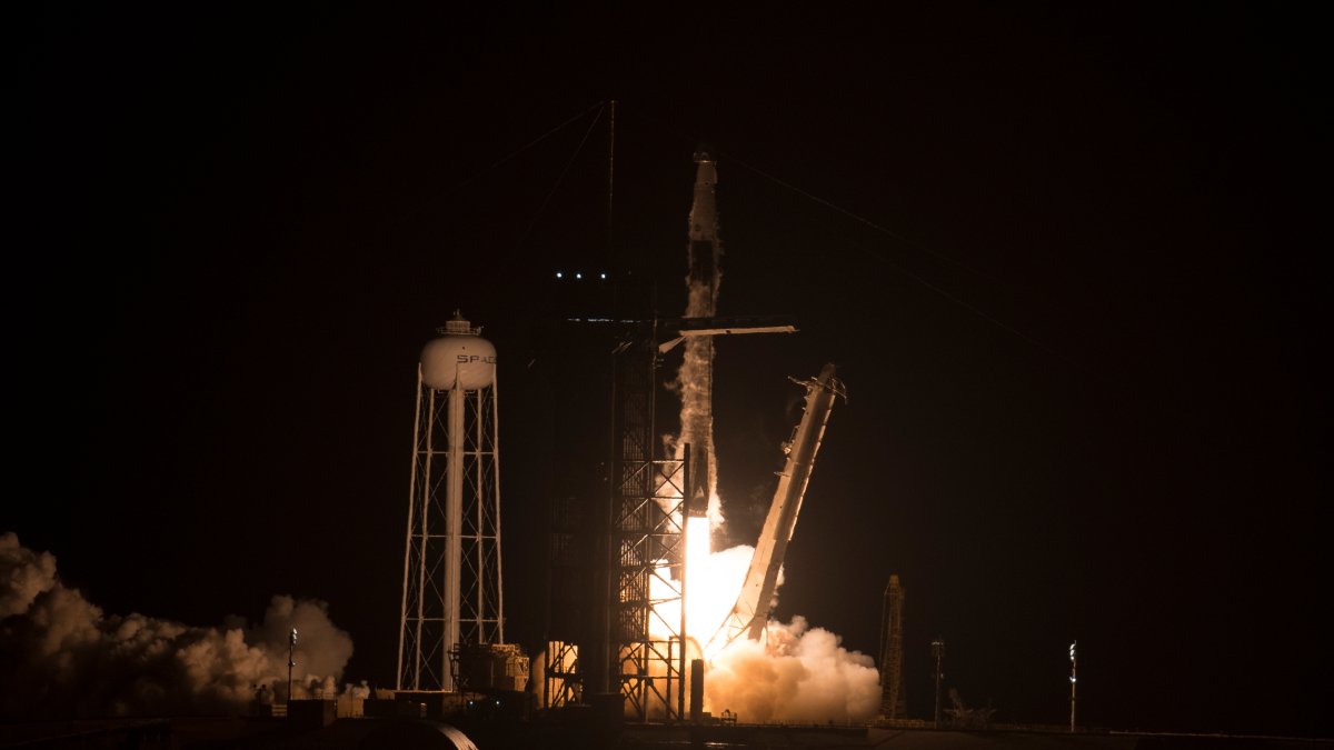 SpaceX Launches 4 Astronauts for NASA After Private Flight – NBC10 ...