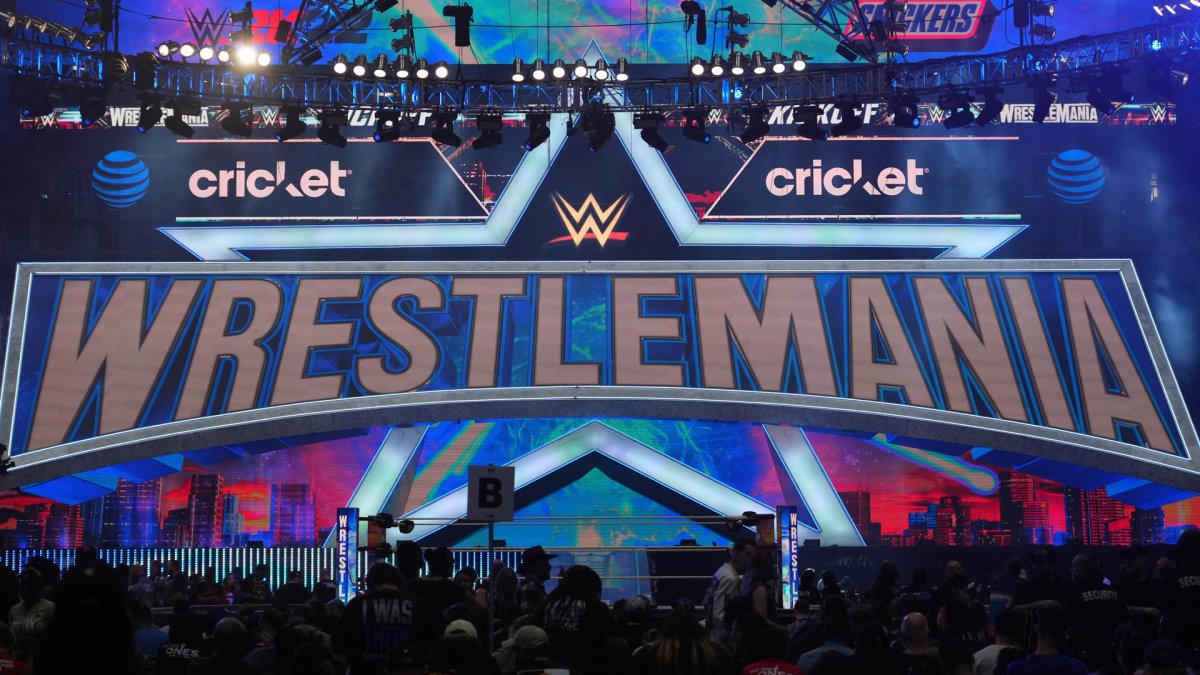 Philadelphia’s Lincoln Financial Field to Host WWE’s WrestleMania 40 in ...