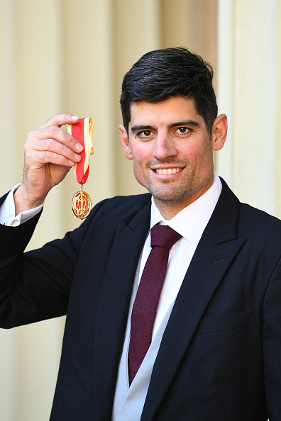 Top Athletes Knighted by Queen Elizabeth II – NBC10 Philadelphia