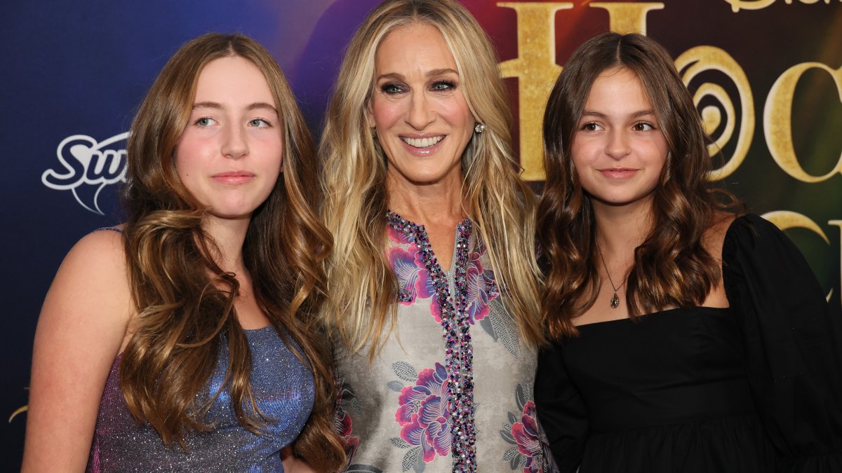 Sarah Jessica Parker’s twins Marion and Tabitha Broderick look grown-up ...