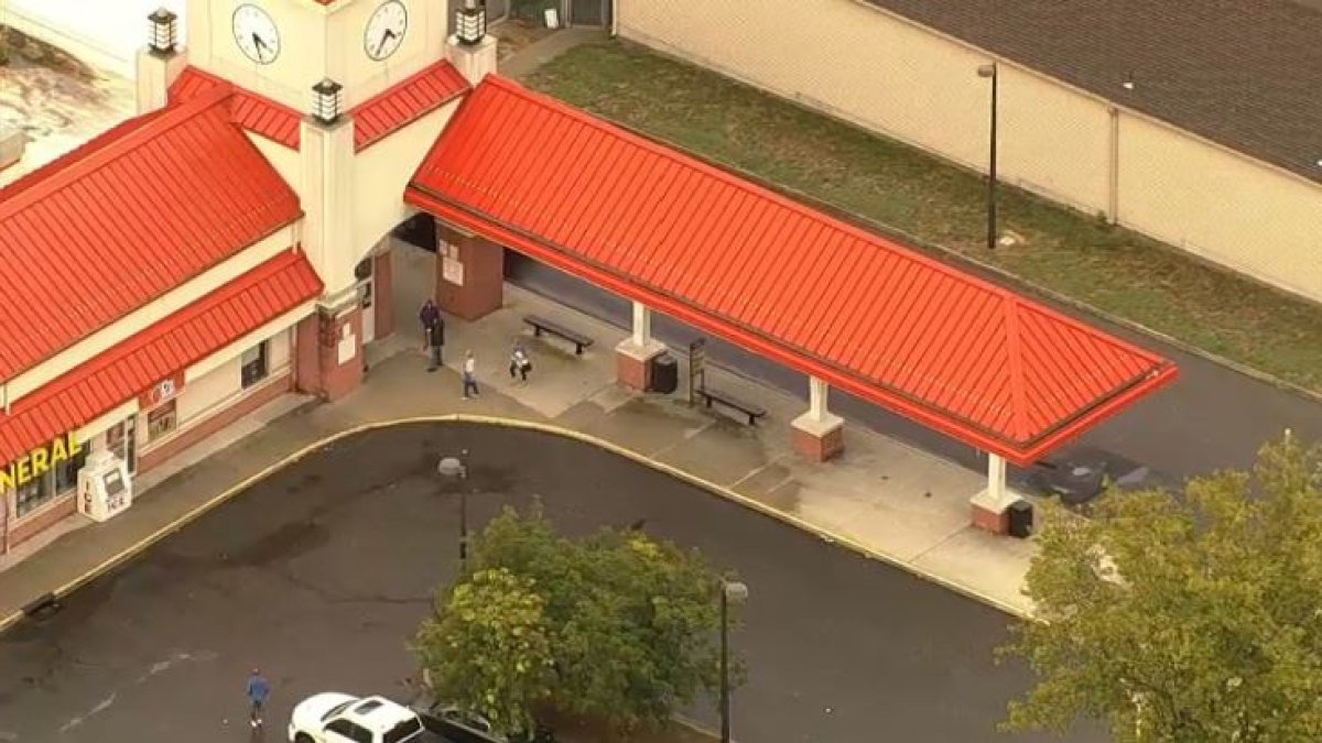 Man Stabbed in Neck at Vineland, NJ, Bus Terminal – NBC10 Philadelphia