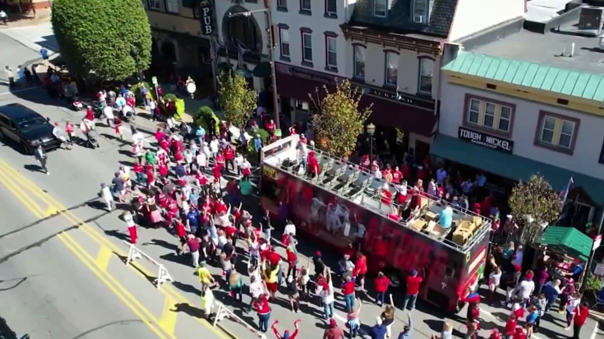 Philadelphia Rallies for Red October: 11 Year Playoff Drought Is Over ...