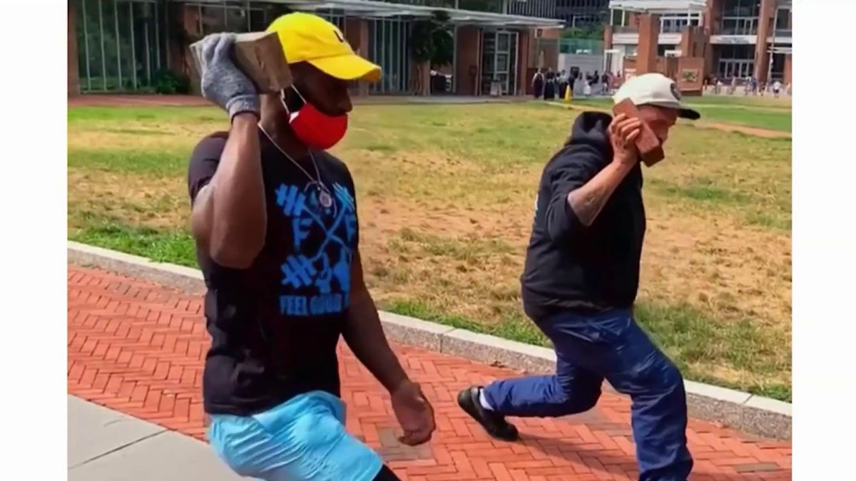 Philly Trainer Brings Outdoor Workouts to the Homeless – NBC10 Philadelphia