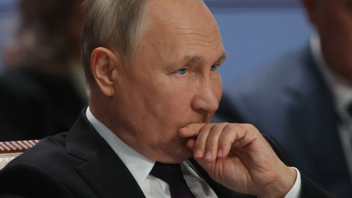 Vladimir Putin Declares Martial Law in Illegally Annexed Regions of Ukraine – NBC10 Philadelphia