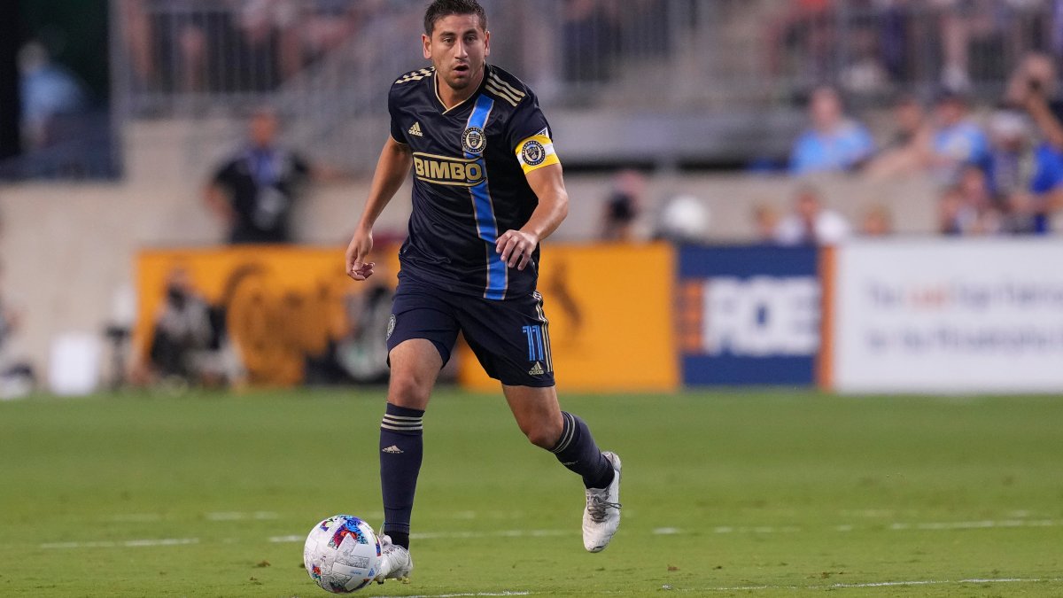 Alejandro Bedoya Voices Desire to Stop Gun Violence in America – NBC10 ...