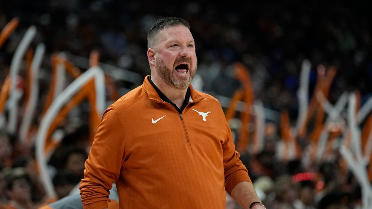 Texas Men’s Basketball Coach Arrested, Accused of Assaulting Family ...