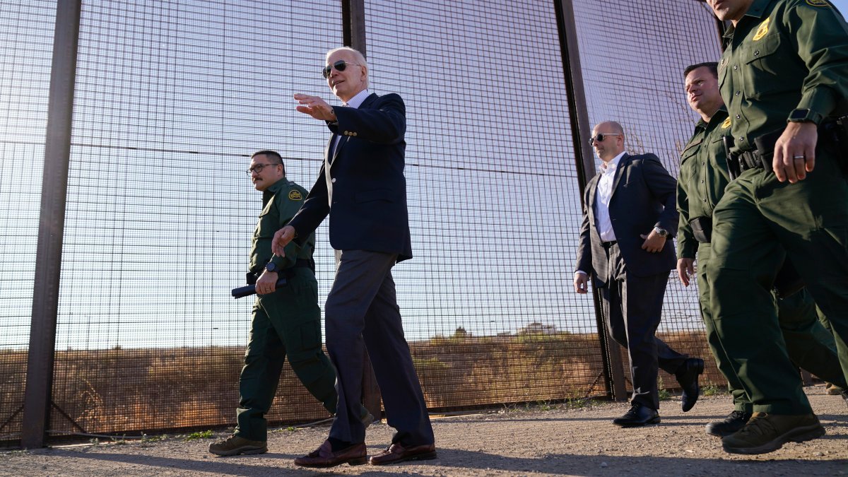 US-Mexico Border: Illegal Crossings Surge in December – NBC10 Philadelphia