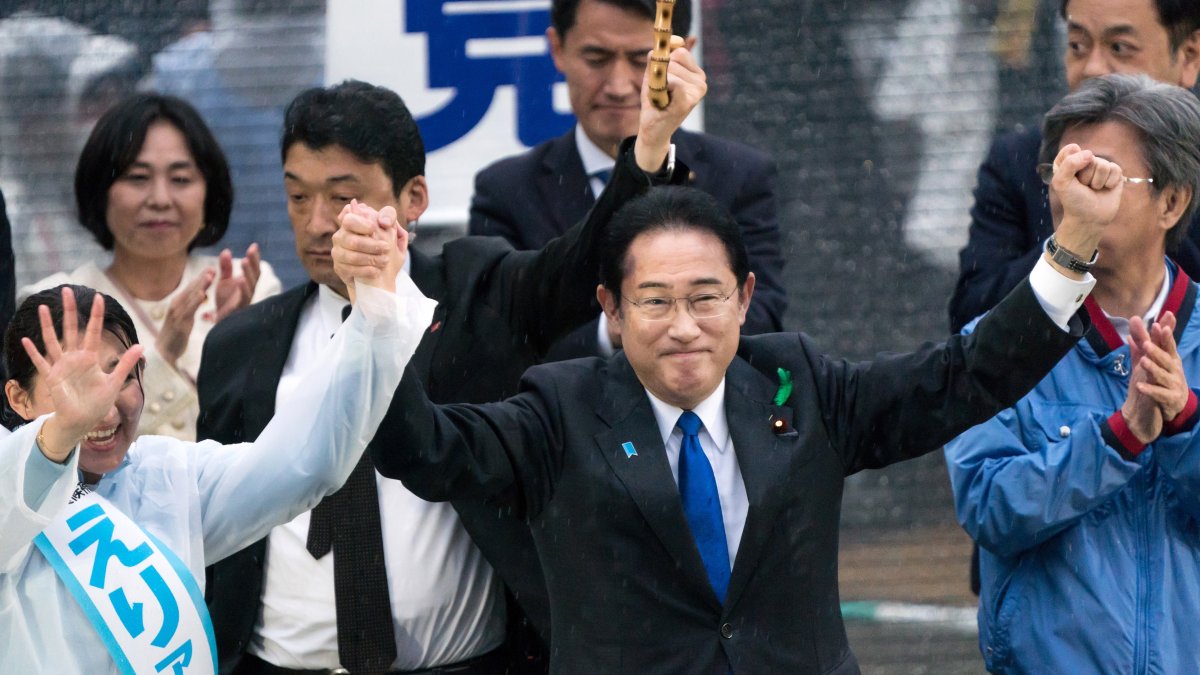 Explosive Targeting Japan Prime Minister Renews Weapons Worries – NBC10 ...