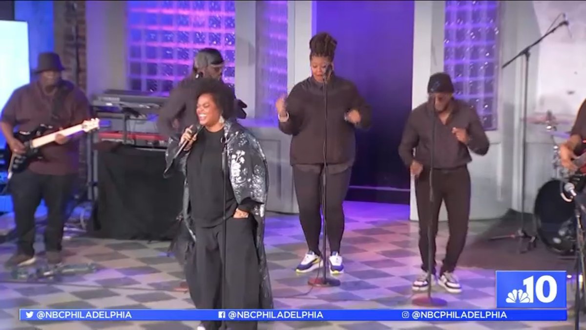 Philly Singer Jill Scott Pays It Forward With College Prep Workshop ...
