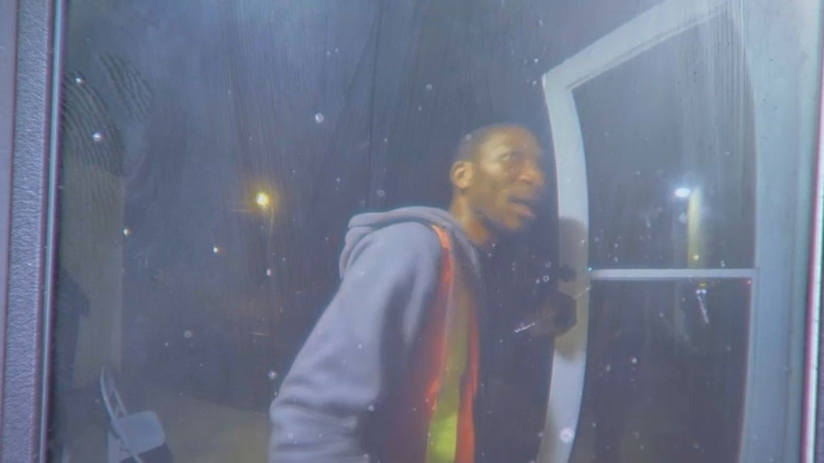 ‘i Got Shot Video Shows Tow Truck Driver Who Was Shot After Finishing