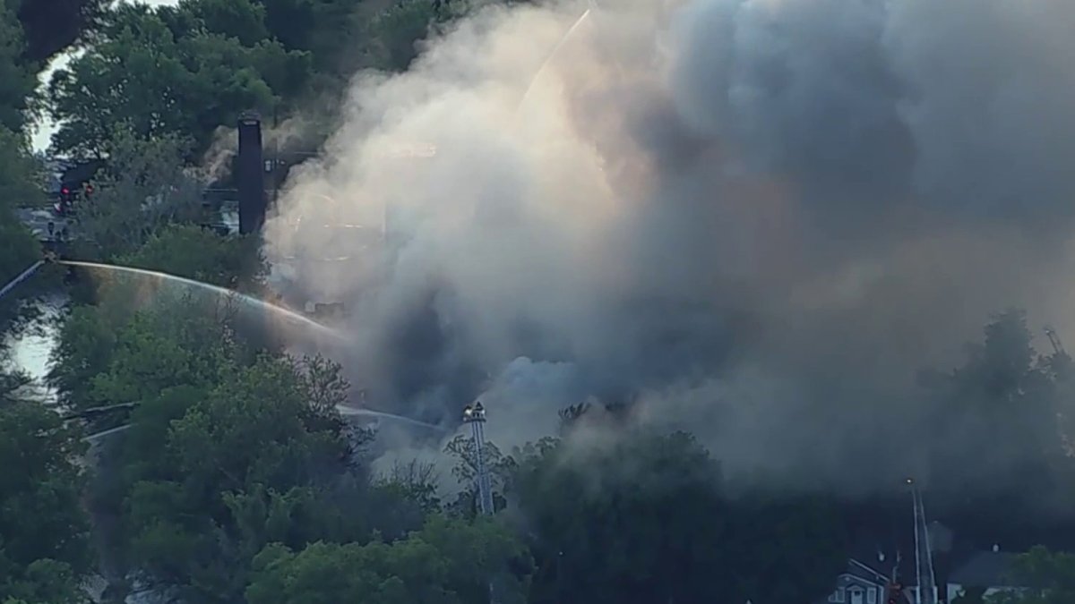 Firefighters Pour Water Onto Smoky NJ Warehouse Fire Burning for Hours ...