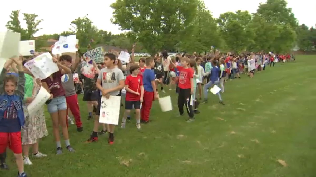 Hundreds of NJ Students Cheer on Officers for National Police Week ...