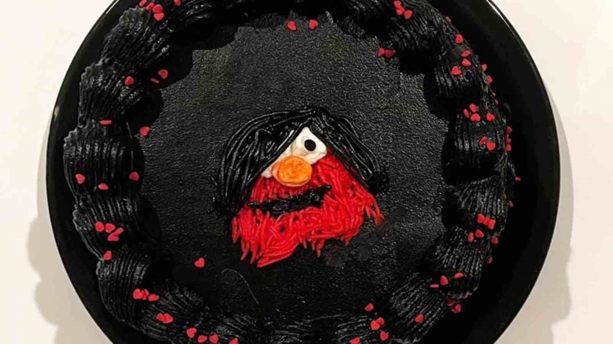 A Baker Misread a Request for an Elmo Cake. The Hilarious Result Went ...