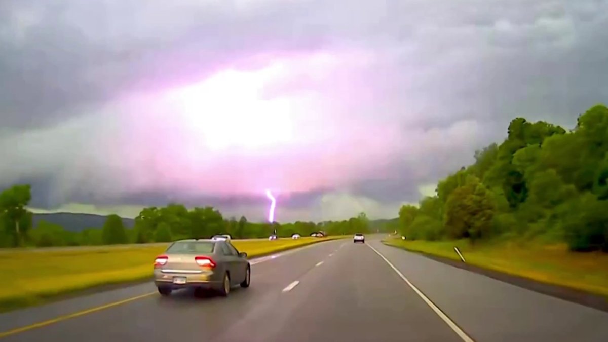 Lightning, wind and hail strike our area – NBC10 Philadelphia