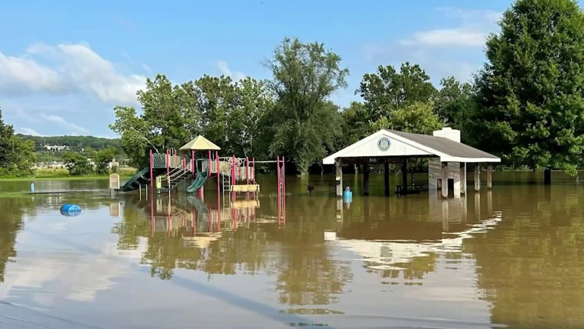Heavy rain leads to flash flooding in parts of Chester and Montgomery ...