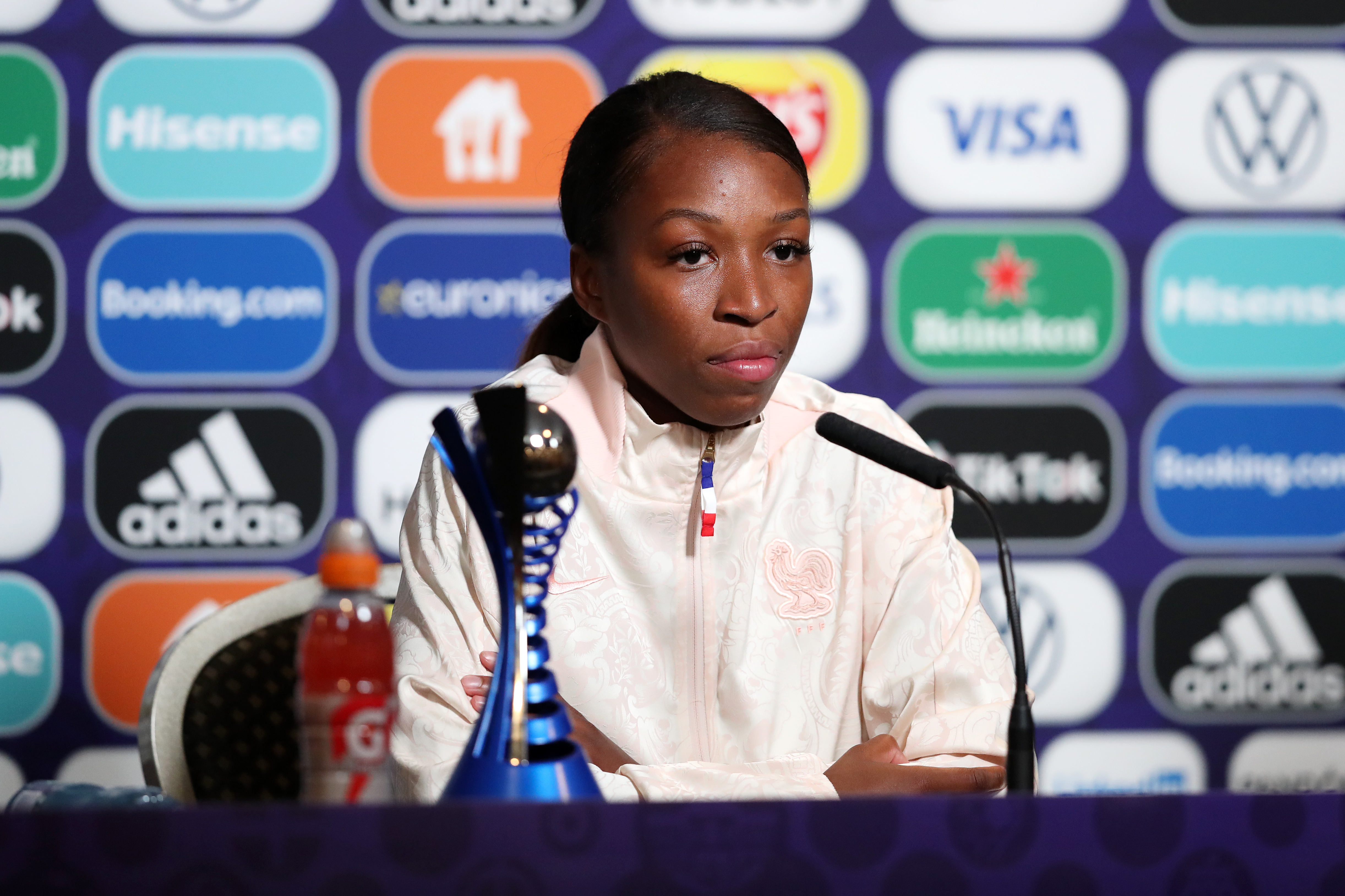 5 things to know about Grace Geyoro – NBC10 Philadelphia