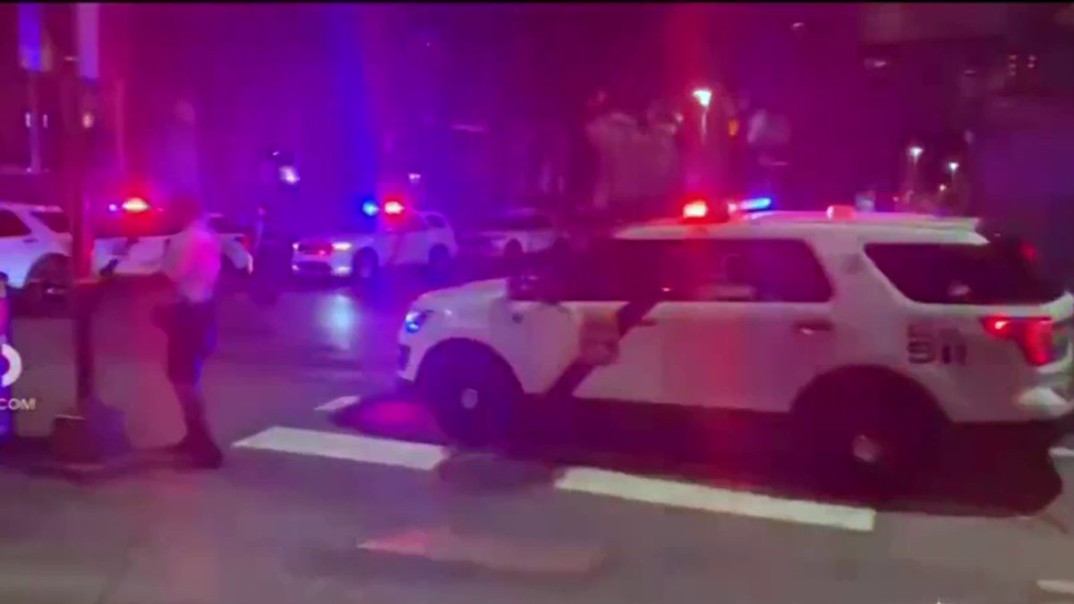 1 person dead, 1 injured in road rage shooting near Independence Mall ...