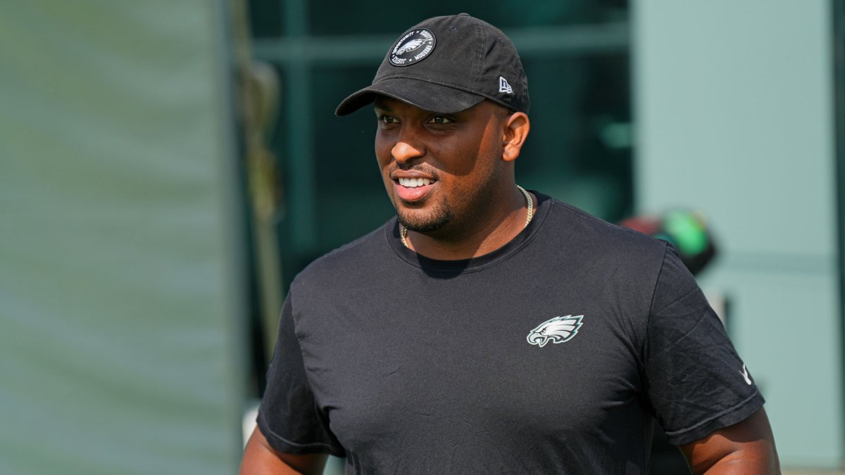Eagles training camp: Brian Johnson prepping for play-calling duties ...