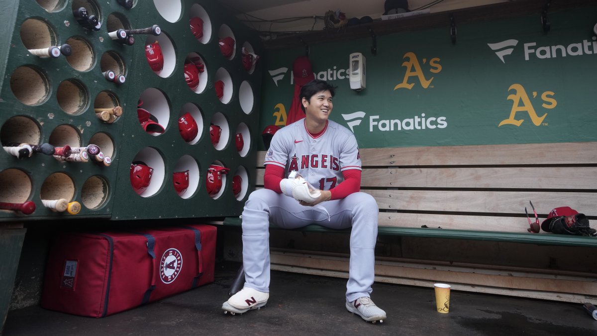 Shohei Ohtani clears locker, Angels decline to say why – NBC10 Philadelphia