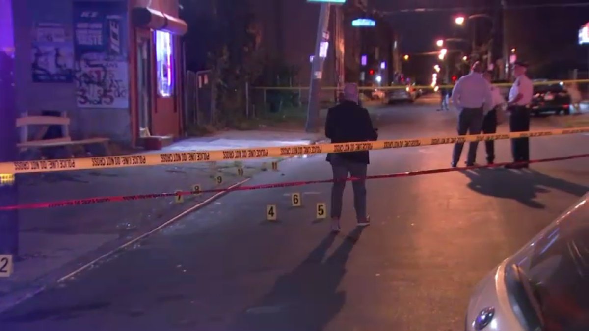 PECO worker struck by stray bullet in Philly quadruple shooting – NBC10 ...