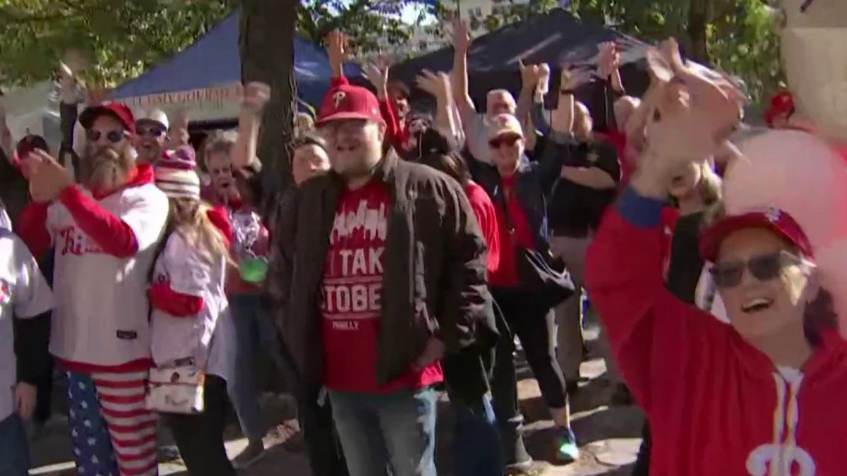 Phillies fans gather in Wilmington for Rally for Red October Bus Tour ...